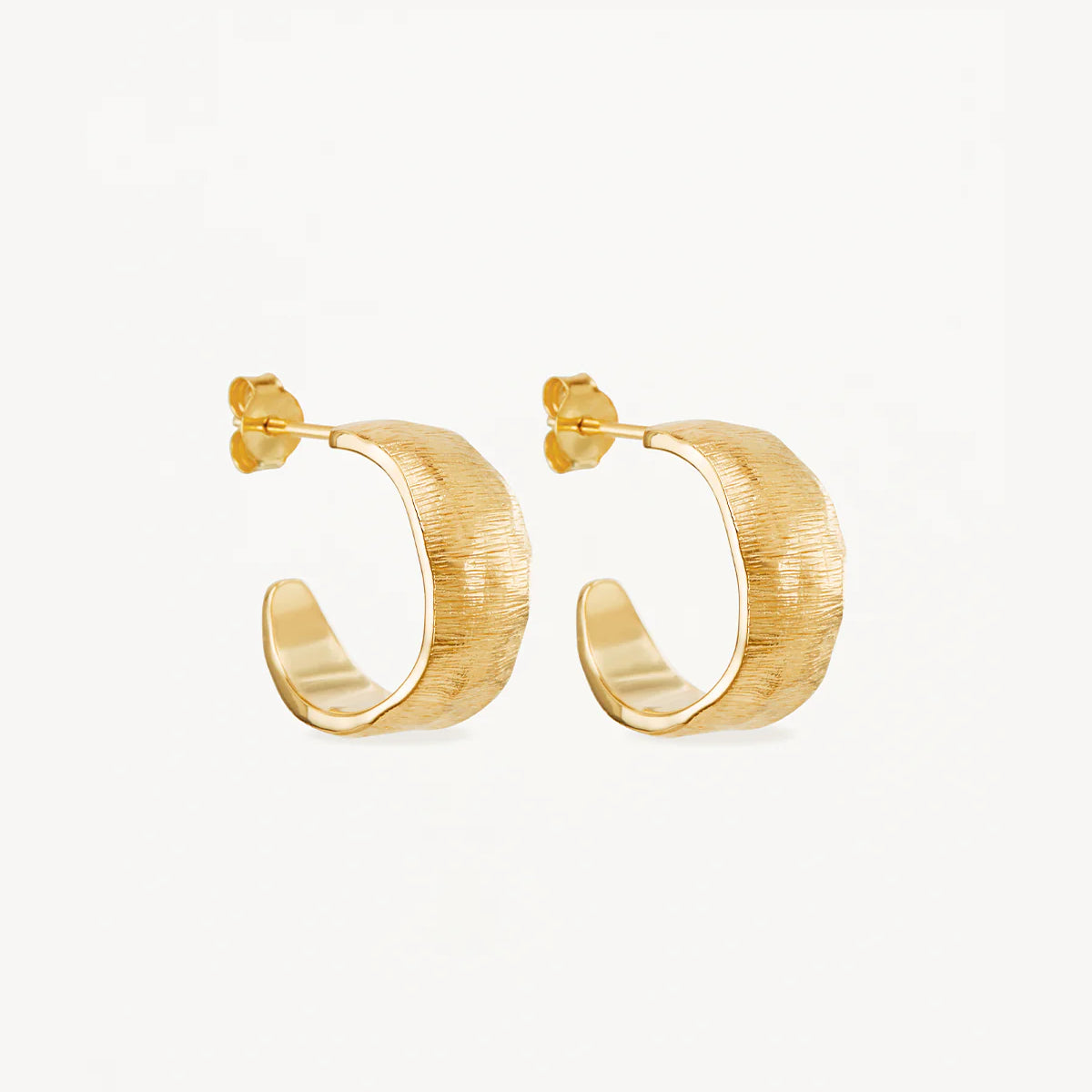 By Charlotte Woven Light Hoops Gold – Aloha Eve